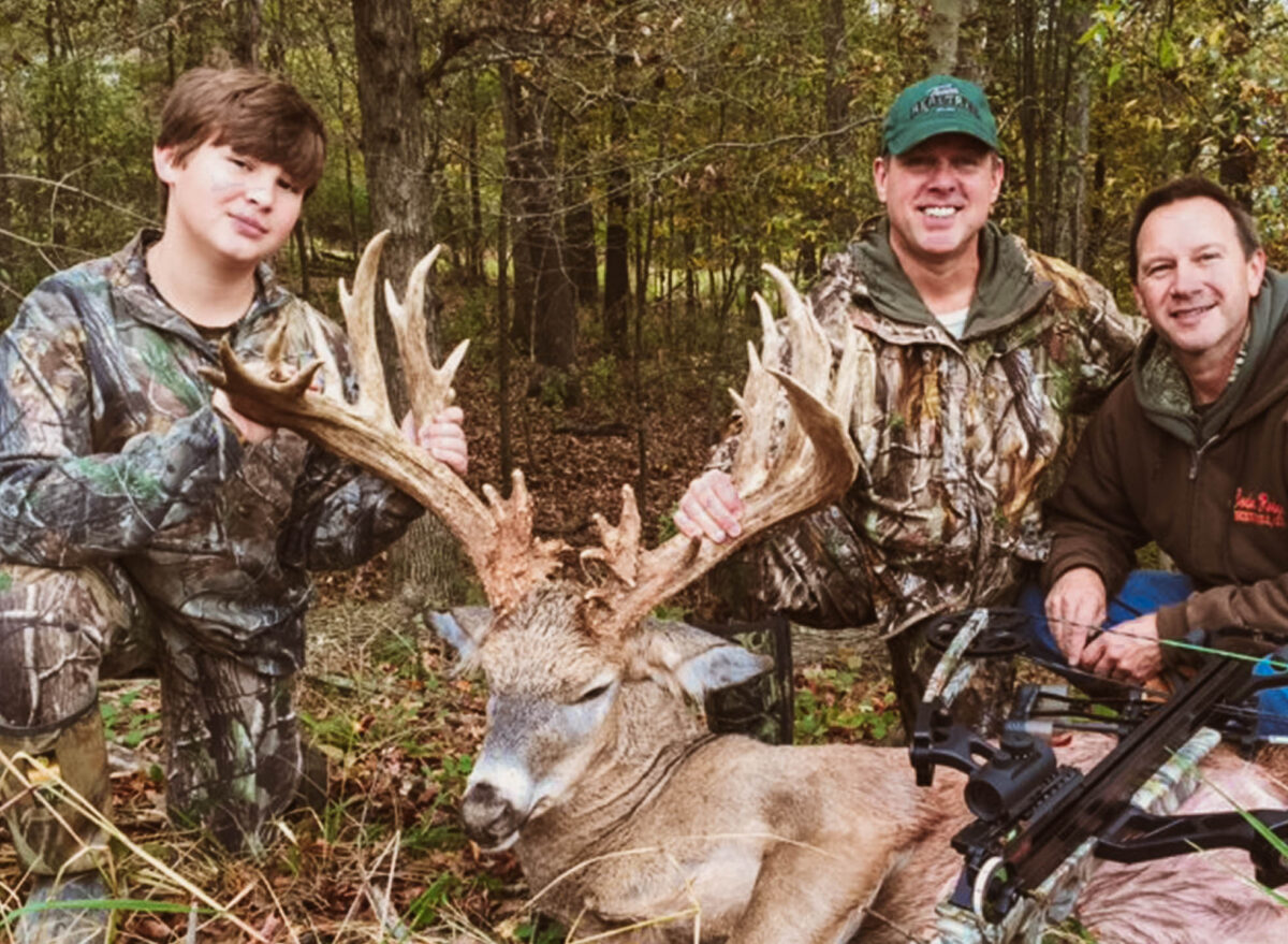 Photos - Cedar Ridge Whitetails